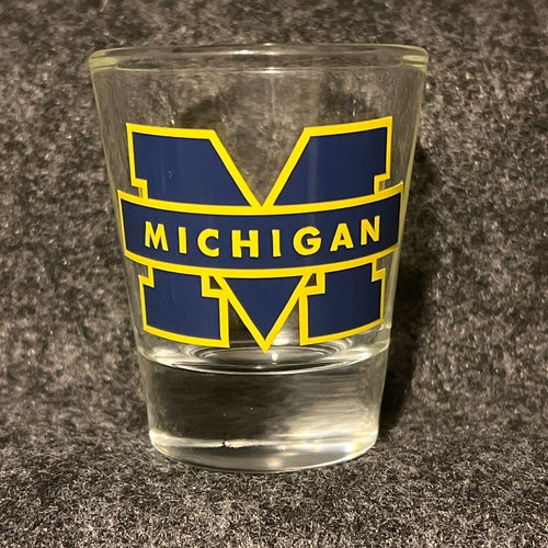 University of Michigan Rocks Glasses - Etsy