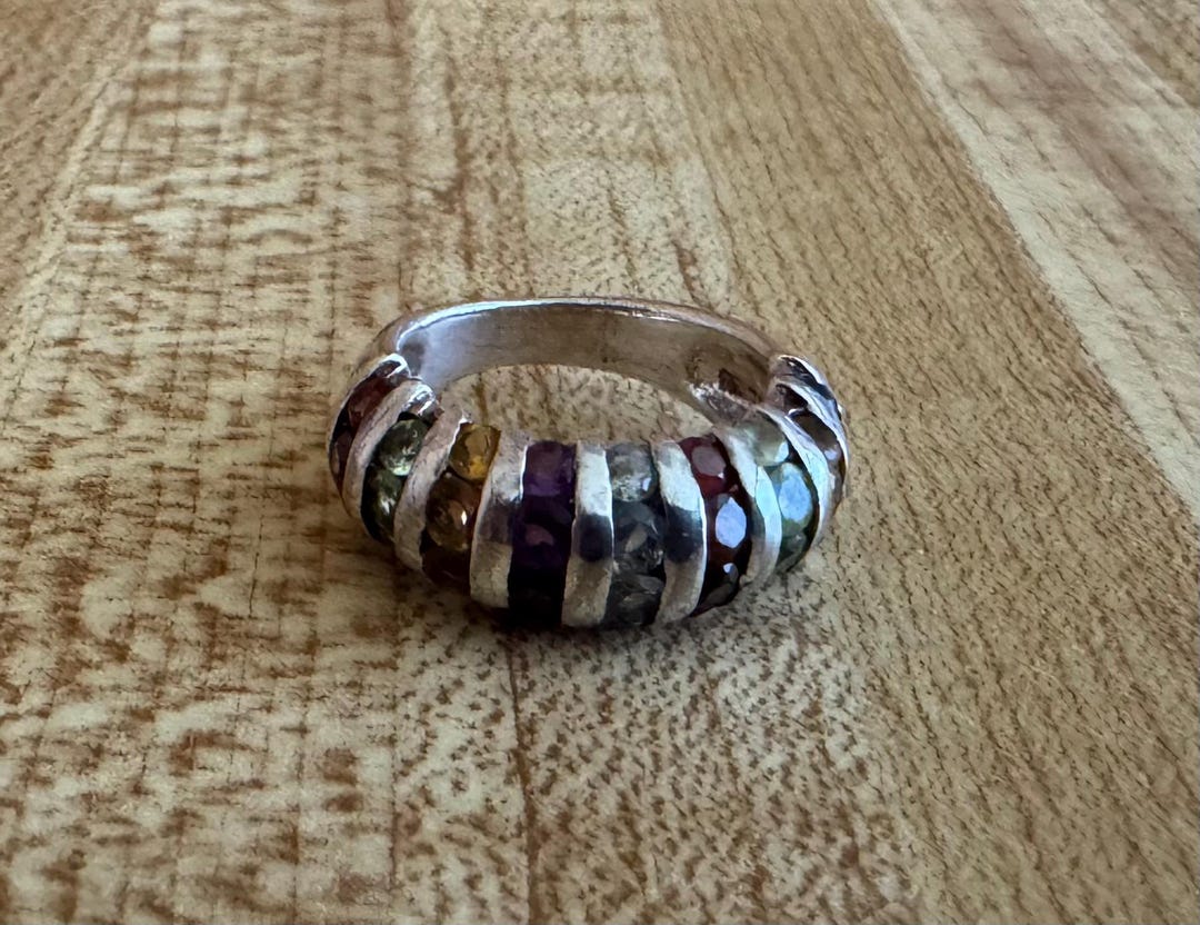 Vintage UTC 925 Multicolored/ Rainbow Dome Shaped Band / Ring Size 6 ...