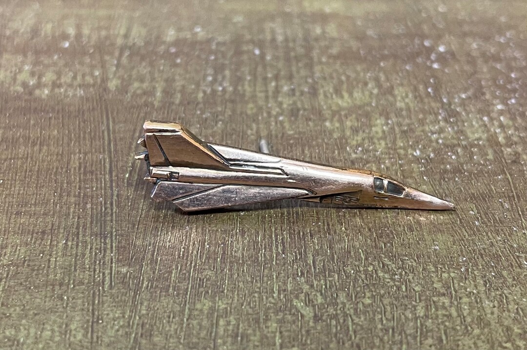 Vintage WW2 1/20 10k Gold US Airforce Fighter Jet Pin. #482beb.free ...