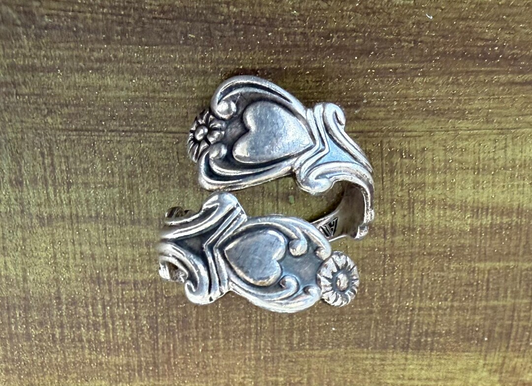 Vintage AVON Sterling Silver Spoon Hearts Bypass Ring Size 4 Adjustable ...