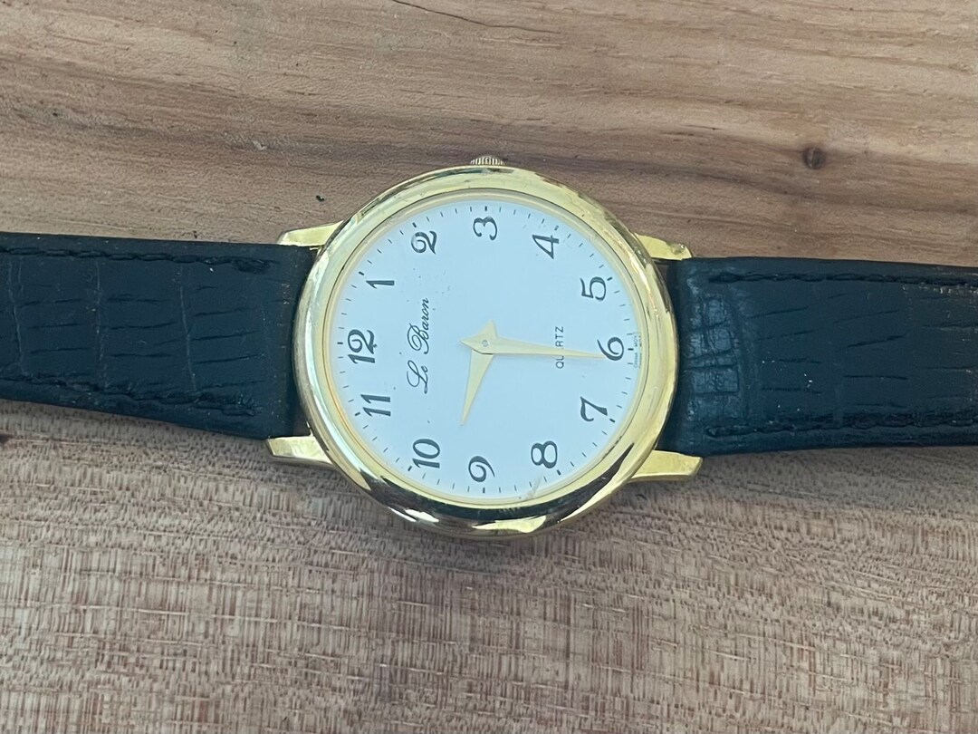 Vintage Le Baron 1990s Quartz Watch.#3005wb.free Shipping!!! - Etsy