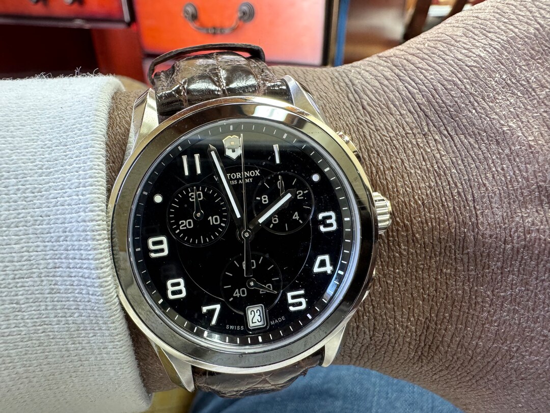 Victorox Swiss Army Chronograph Quartz Watch New.free Shipping!!! - Etsy