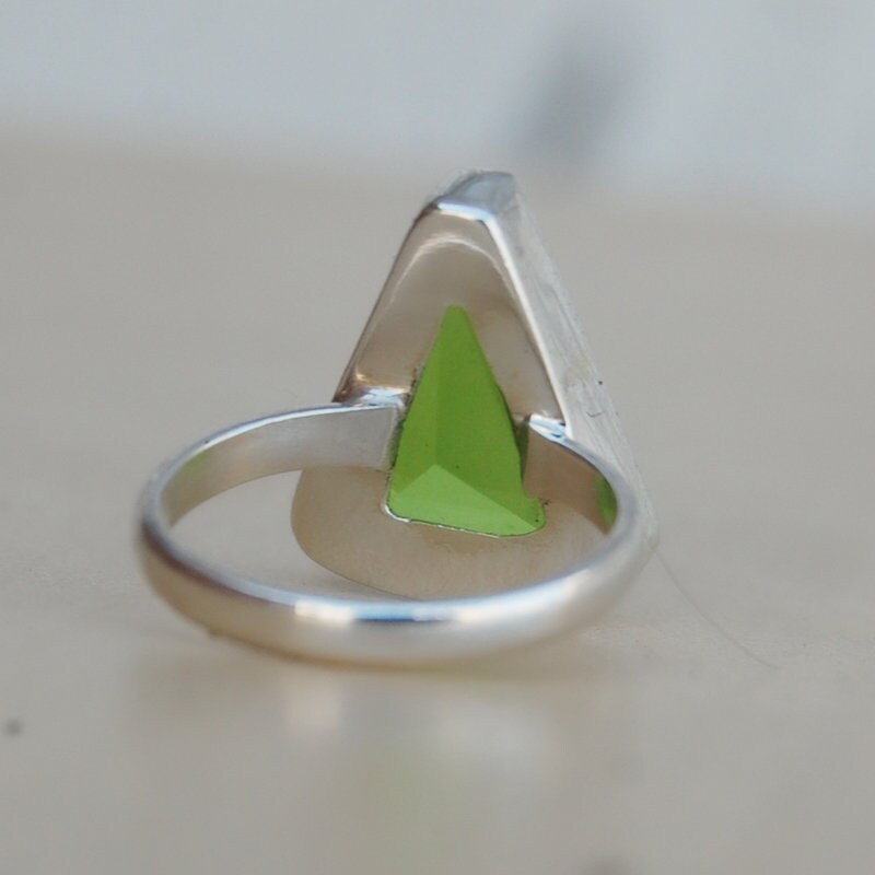Triangle Shape Peridot Cuarzo Gemstone 925 Anillo de plata de | Etsy