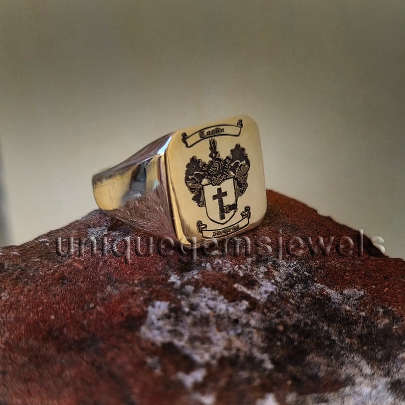 Family Crest Signet Ring: 925 Sterling Silver, Personalized Jewelry - Etsy