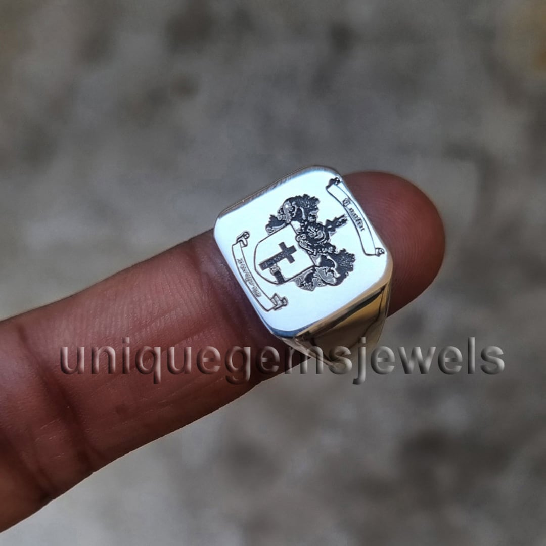 Family Crest Signet Ring: 925 Sterling Silver, Personalized Jewelry - Etsy