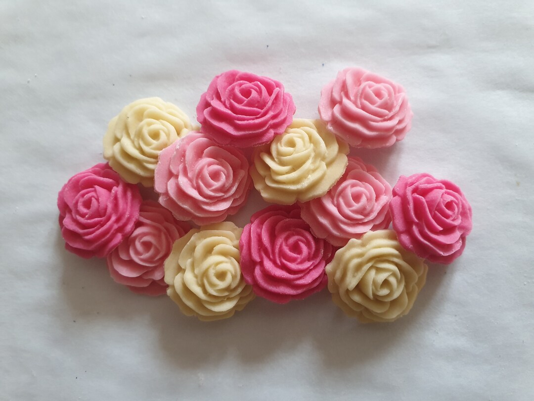 15 Roses - 18mm - Mixed Colour Packs - Edible Sugar Cake Decorations ...