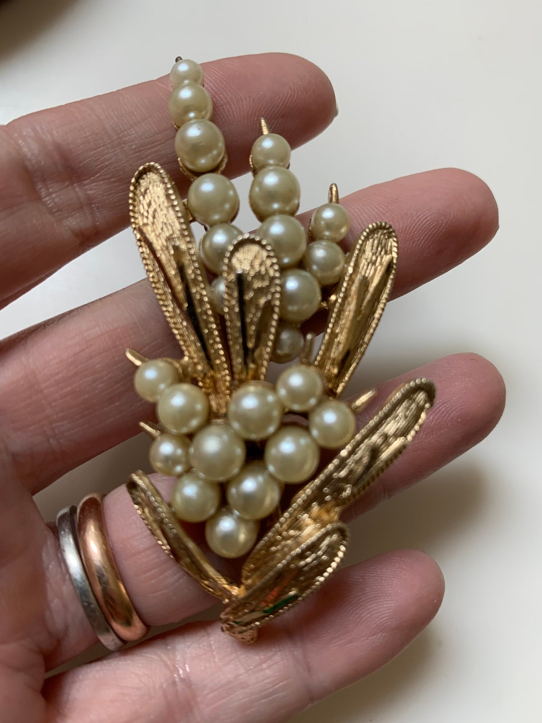 Classic Large Coro Brooch in Gold Tone With Pearls Amazing - Etsy