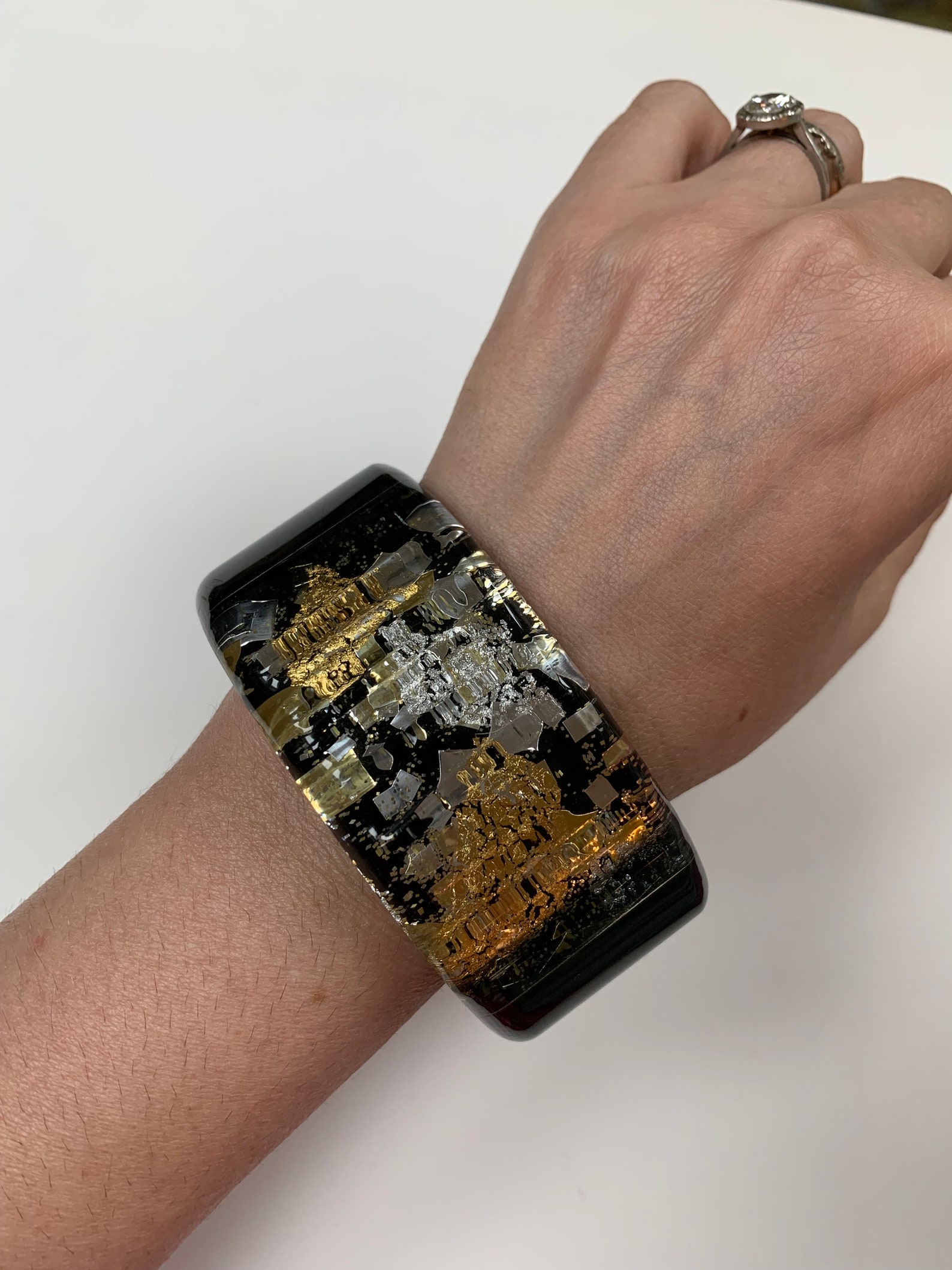 Vigneri Italian Sculptured Lucite Cuff Bracelet 80s Signed Anne & Frank ...