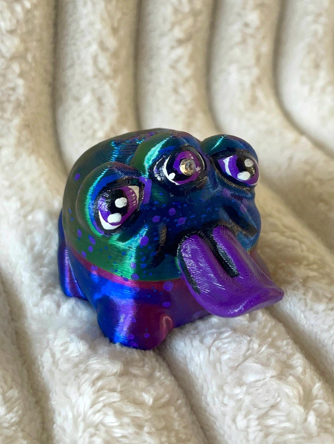 Freckles the Holographic Three Eyed Frog // Kawaii, Figure, 3D Printed ...