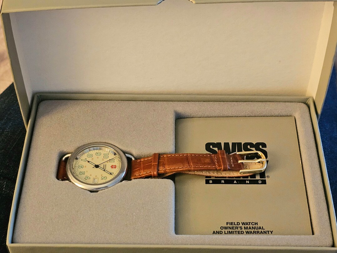 Vintage SWISS ARMY Field Watch NEW in Box Great Gift Military Scout ...