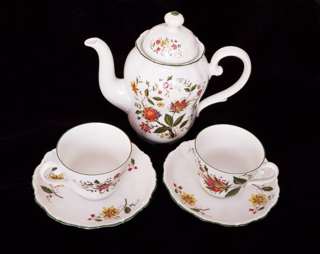 Seltmann and Weiden Bavaria Tea SET Vintage Teapot With 2 Teacups and ...