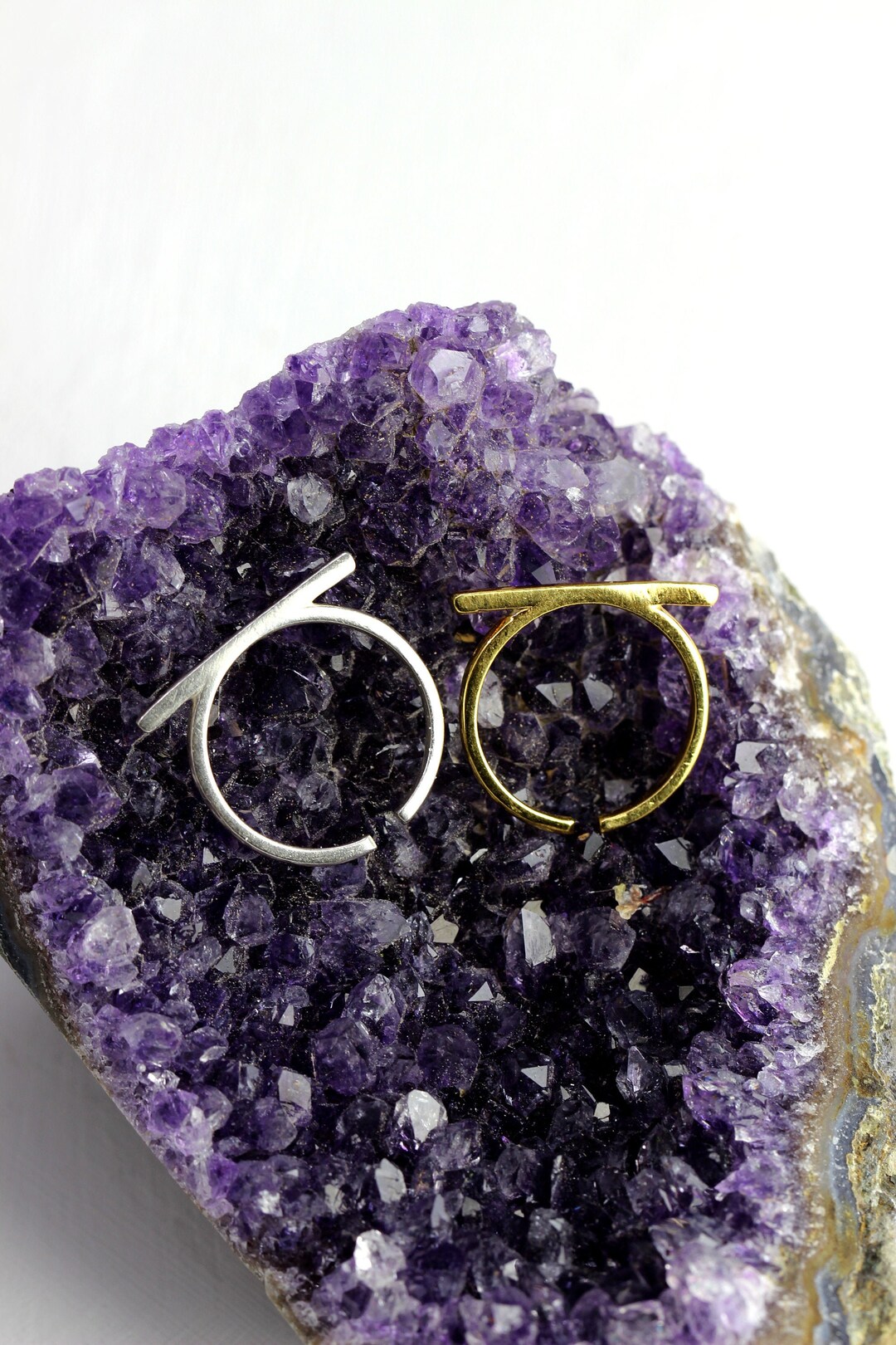 Flat Horizontal Bar Ring // Modern Bar Ring // Boho Modern Stick Ring ...
