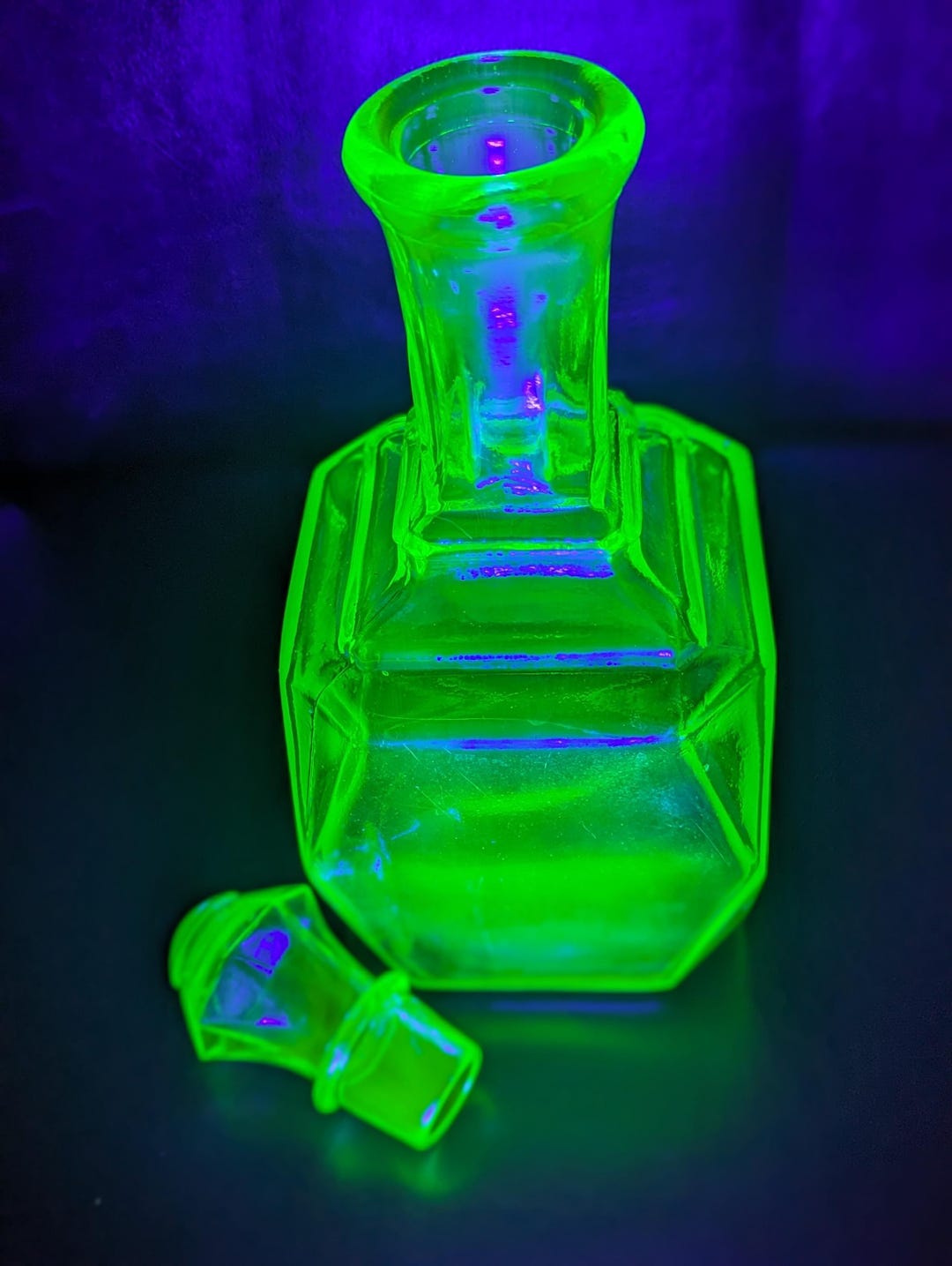 Vintage Uranium Glass Decanter W Stopper, Anchor Hocking Vaseline Glass ...