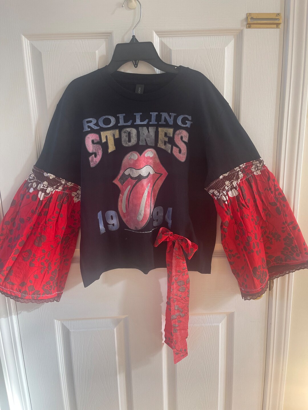 Bell Sleeve Cropped Band Tee - Etsy