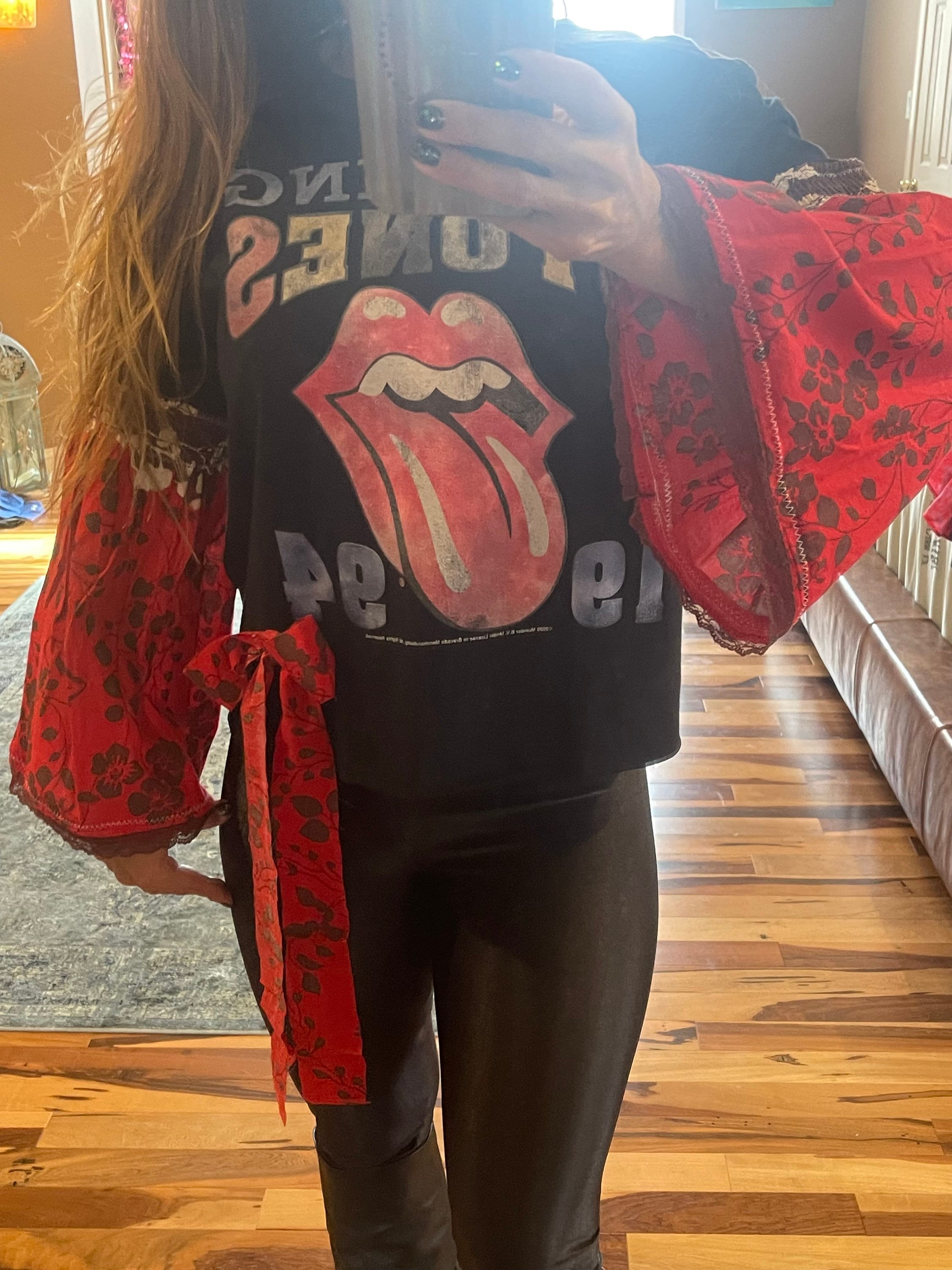 Bell Sleeve Cropped Band Tee - Etsy