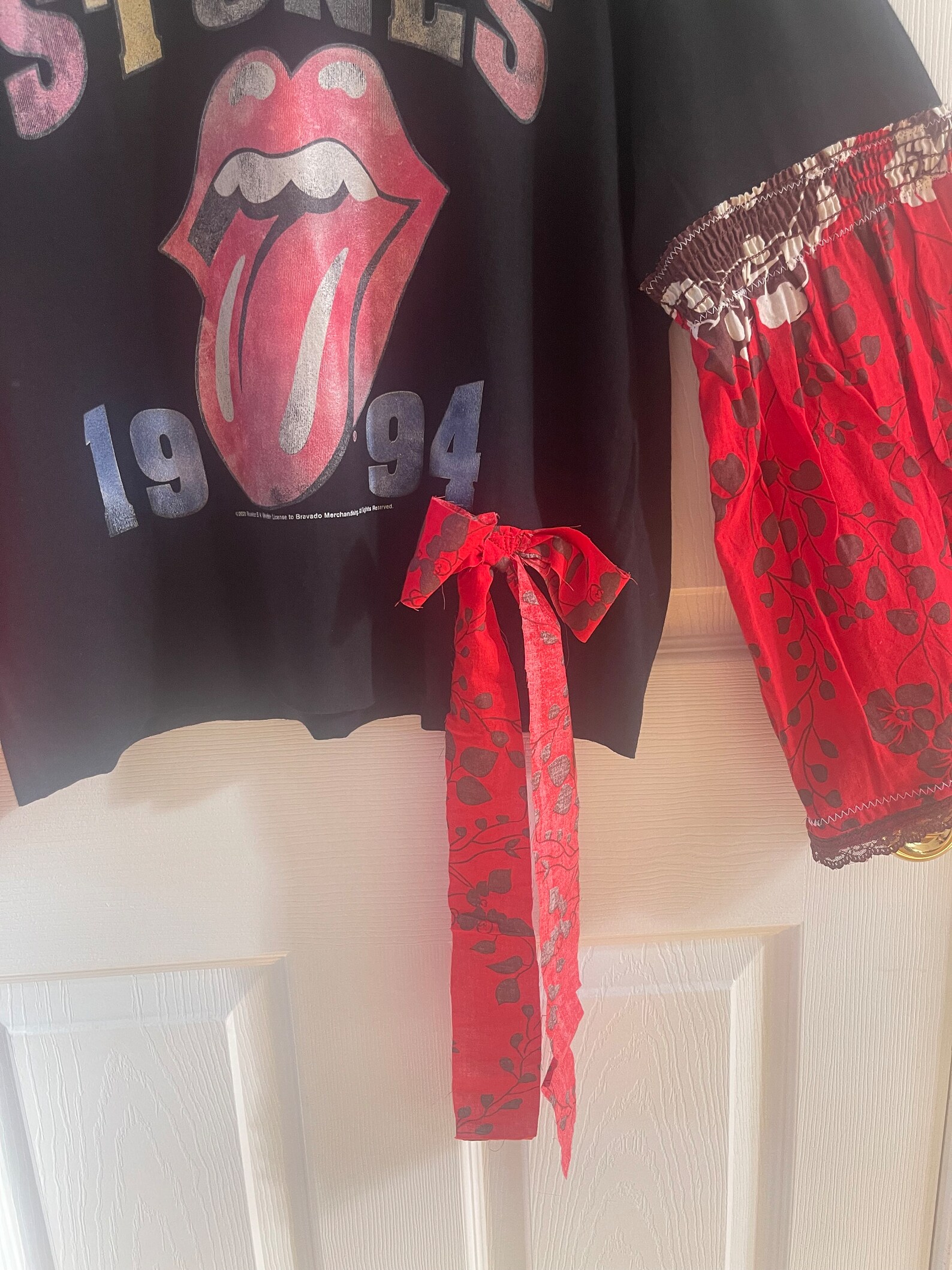 Bell Sleeve Cropped Band Tee - Etsy