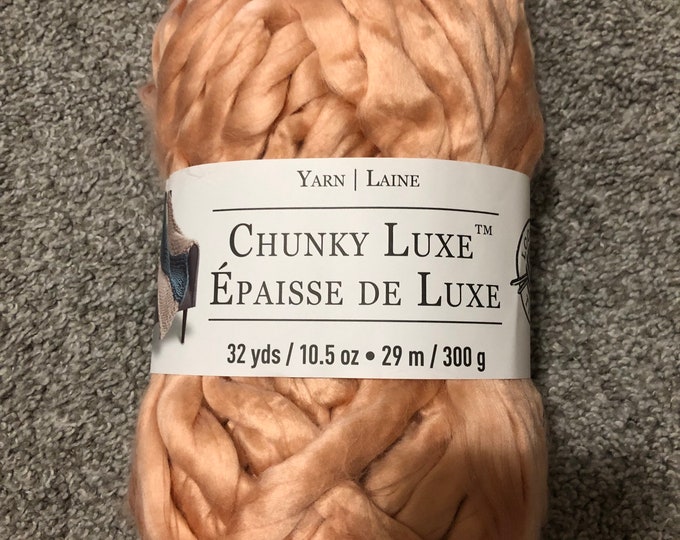 DUSTY PINK, Chunky Luxe Yarn, Loops and Thread Yarn, Jumbo Yarn - Etsy