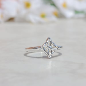 Witch Knot Ring | Handmade 925 Sterling Silver Amulet | Witches Knot ...