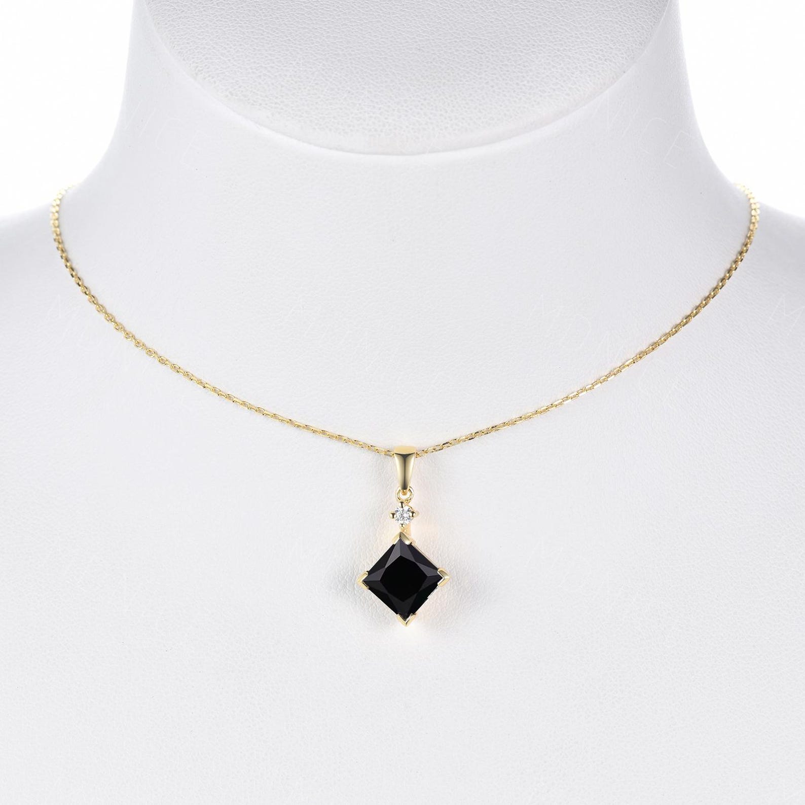Unique Natural Black Onyx Princess Cut Necklace Yellow Gold 3CT 8mm ...