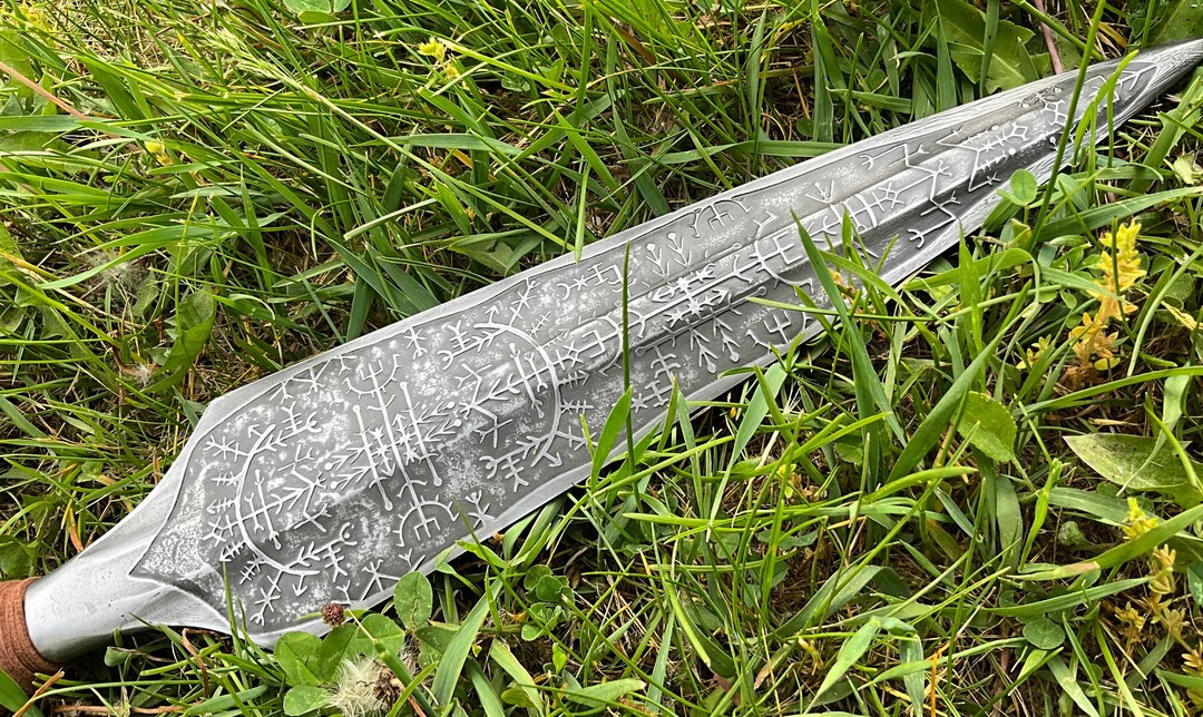Stave Rune Spear Engraved Norse Spear Carbon Steel Spear Head Viking ...