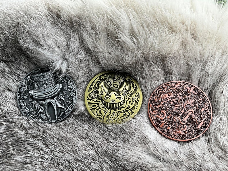 Alice in Wonderland Large Coin Set Creepy Eldritch Tentacle Cheshire ...