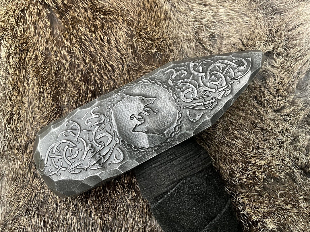 Wikinger Wolf Hammer Mjölnir Hand graviert Geschmiedeter Hammer Made in ...
