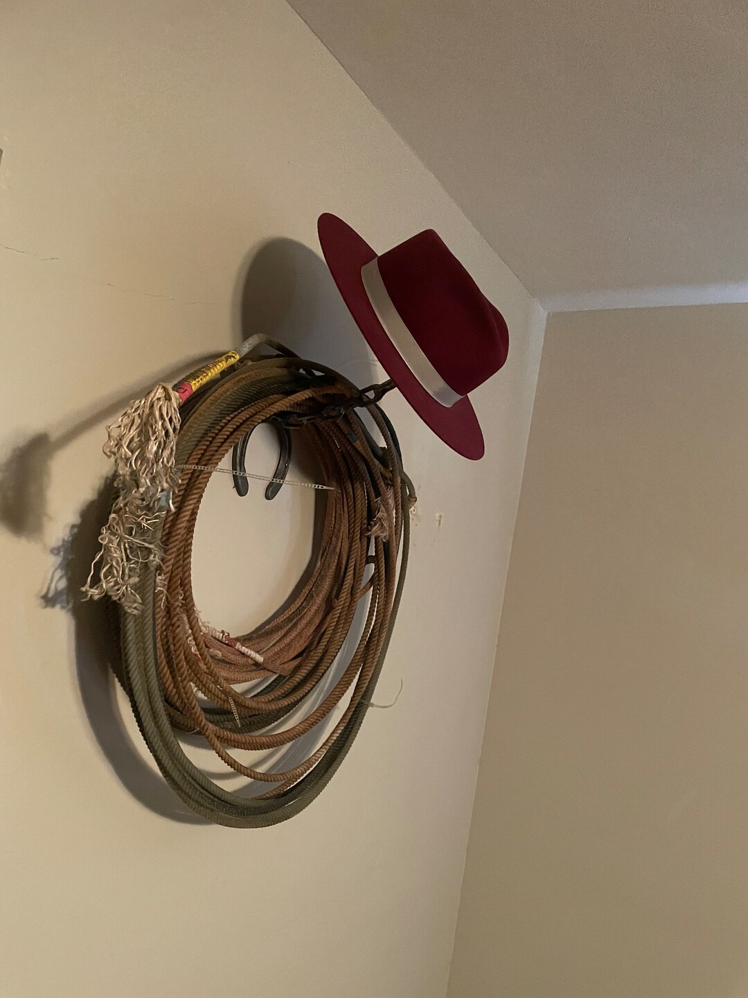 Horseshoe Hat Rack - Etsy