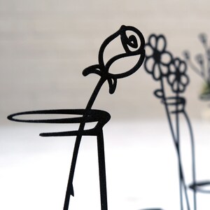 Flower in Vase Tabletop Metal Decor, Set of 3 Minimalist Plant Shelf ...