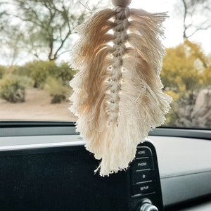 Macrame Feather Car Rearview Mirror Hanger, Boho Car Decor, Rear View ...