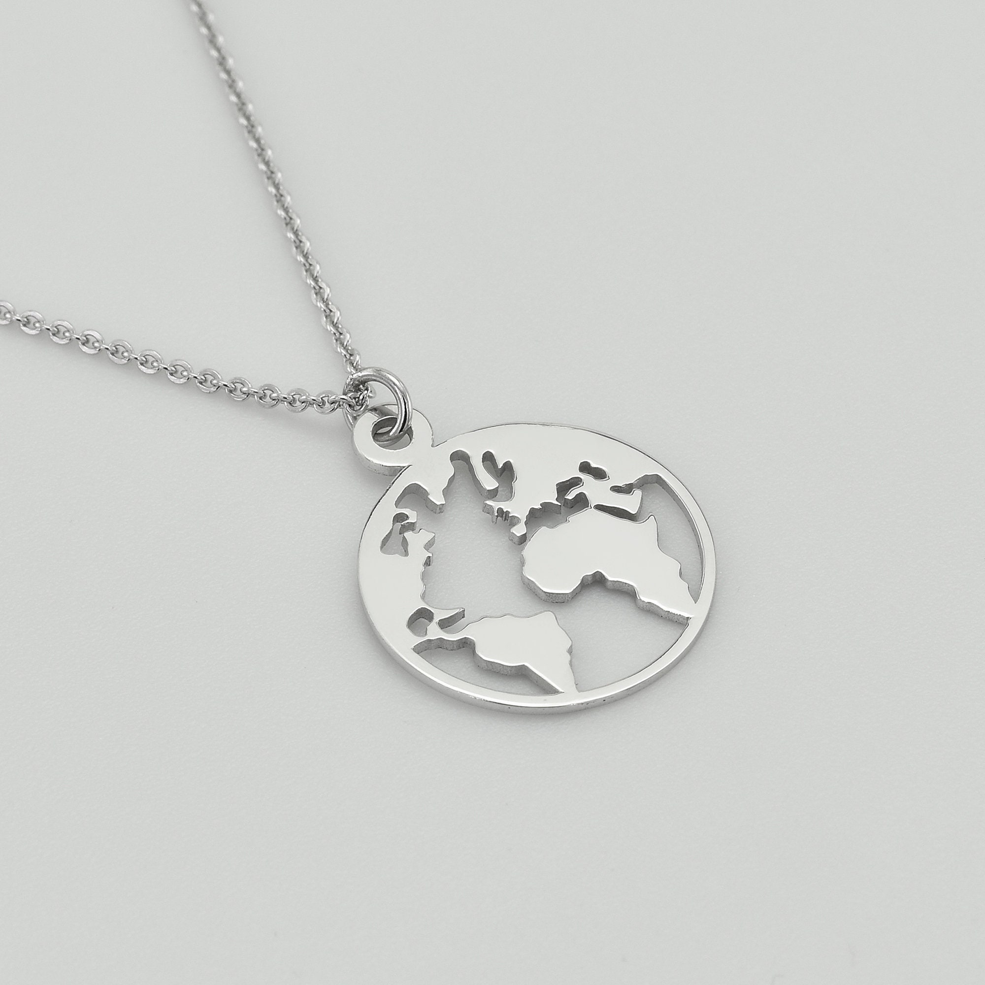 World Map Solid 14k Gold Necklace World Map Necklace for - Etsy