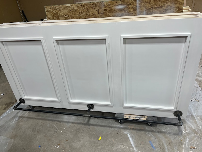 Custom Straight Line Indoor Wood Bar - Etsy