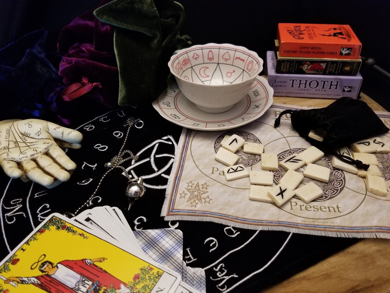 Full Moon Mystery Box - Etsy