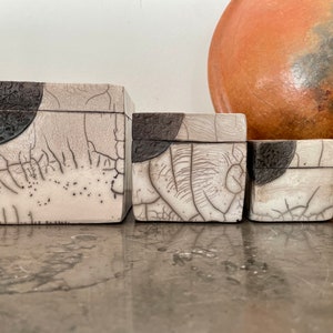 Black and White Raku Box by Nathalie Hamill - Etsy