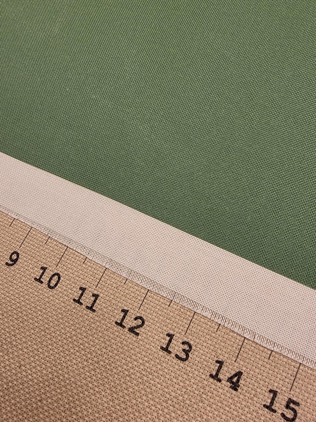 Fabric Flair Forest Green Solid 32 Evenweave 18x27" Cross Stitch Fabric ...