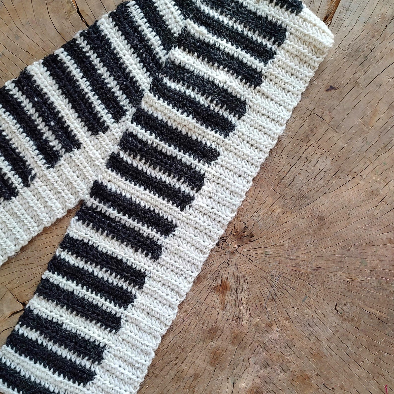 Piano Keyboard Scarf Crochet Pattern: Music Lover Gift (PDF Download ...