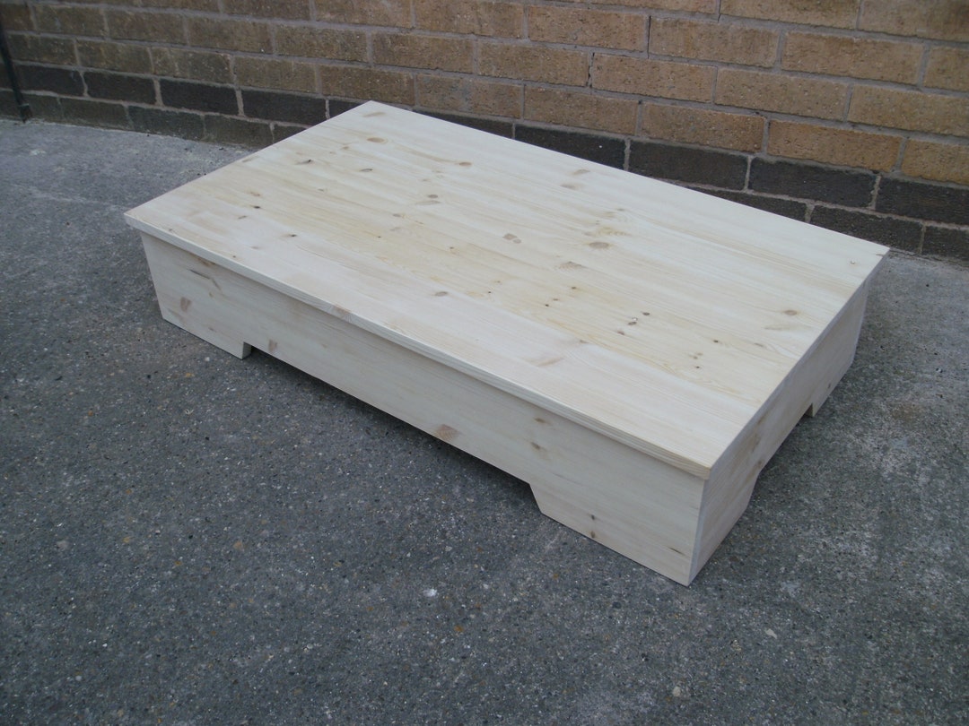 Pine Step Stage Step Stool - Etsy UK