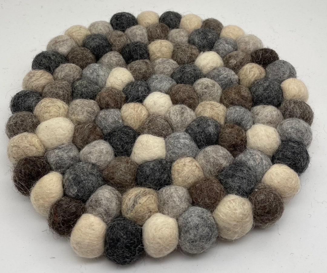 Fabulous Hand Made 100% Wool Felt Ball Place Mat Table Mat Singing Bowl ...