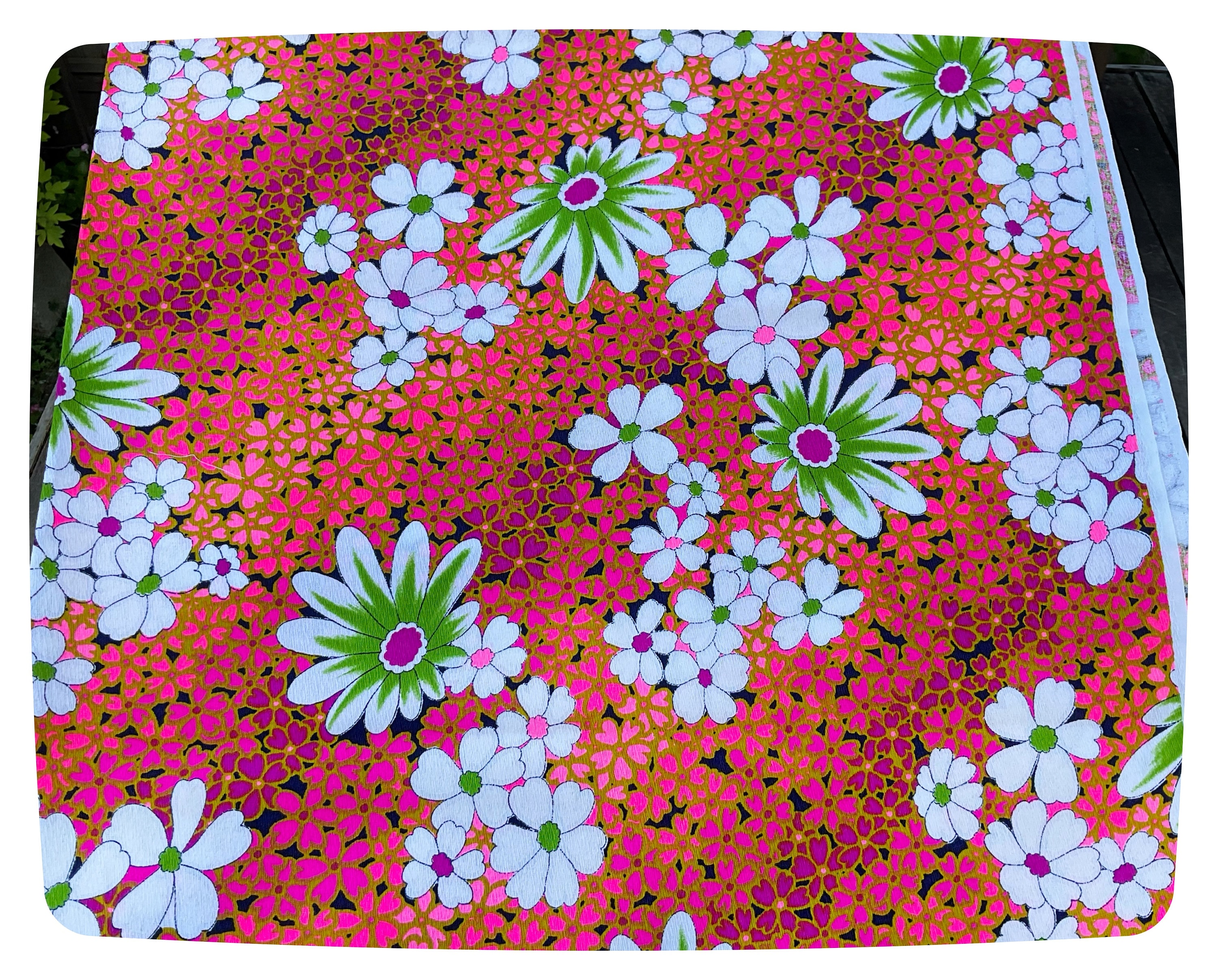 Vintage 60s HOT PINK Flower Power Fabric Groovy Floral Daisy - Etsy