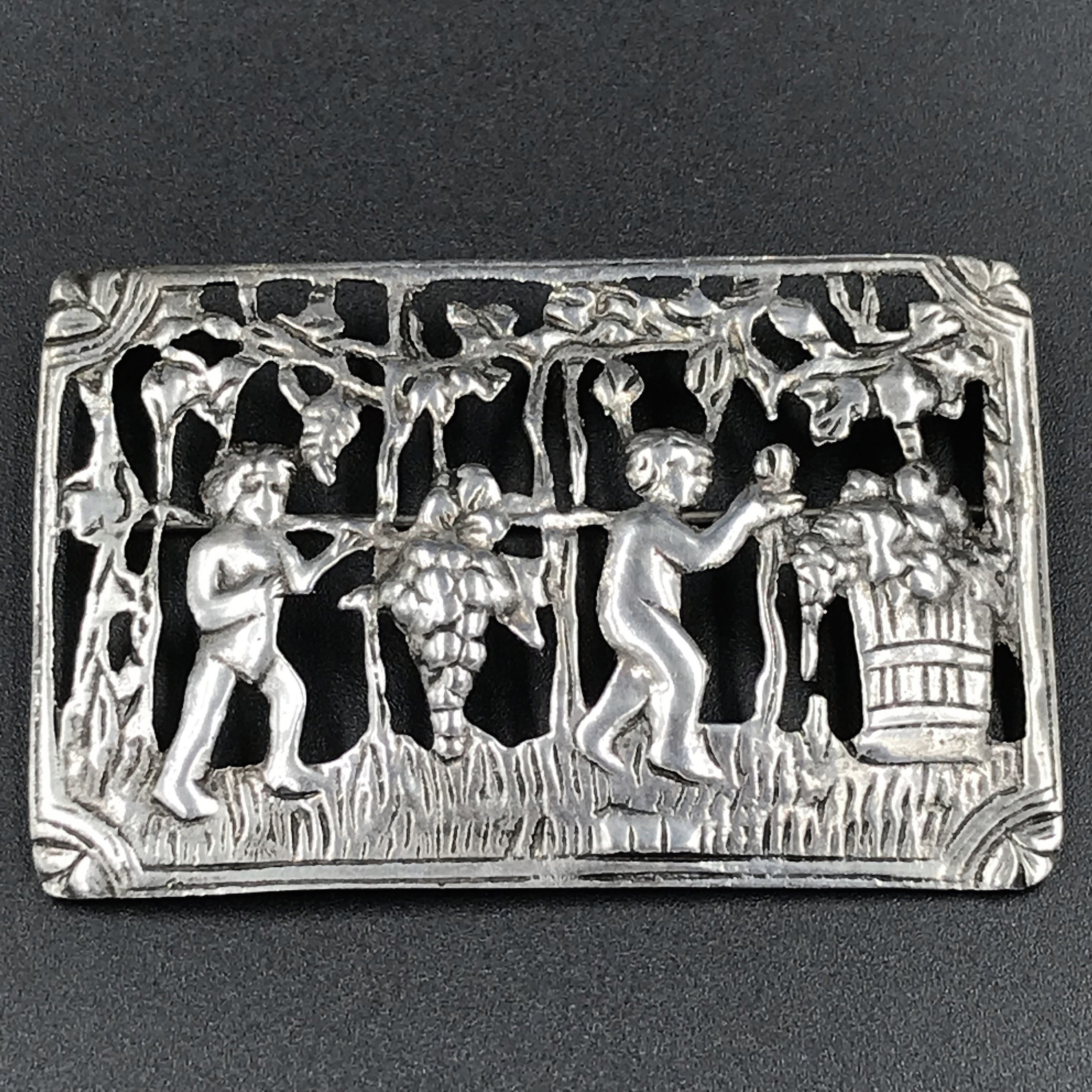 Large Vtg Sterling Silver Brooch Pin With a Vineyard Grapes - Etsy