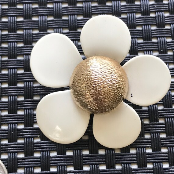 1960s Sarah Coventry Flower Flattery Collection White… - Gem