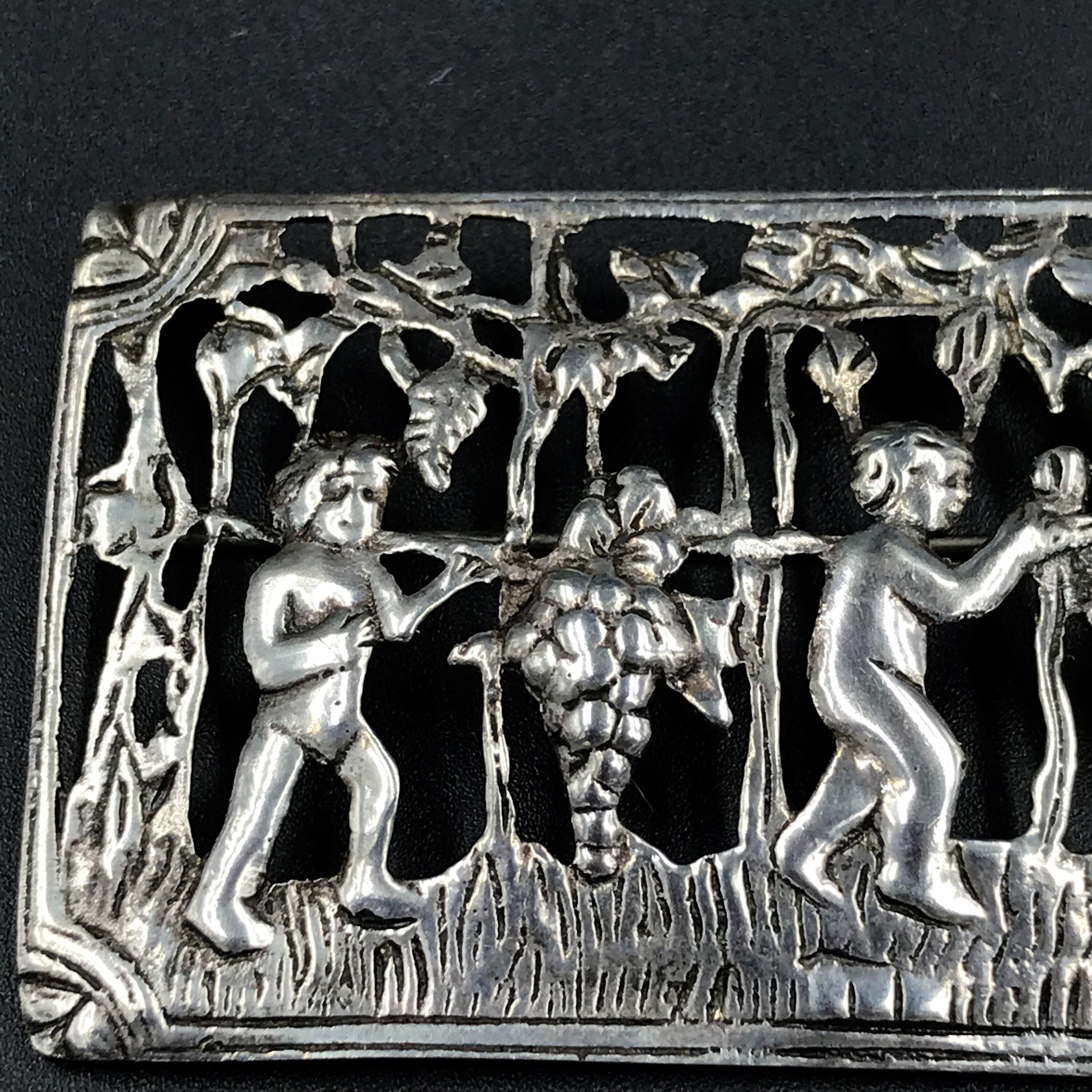 Large Vtg Sterling Silver Brooch Pin With a Vineyard Grapes - Etsy