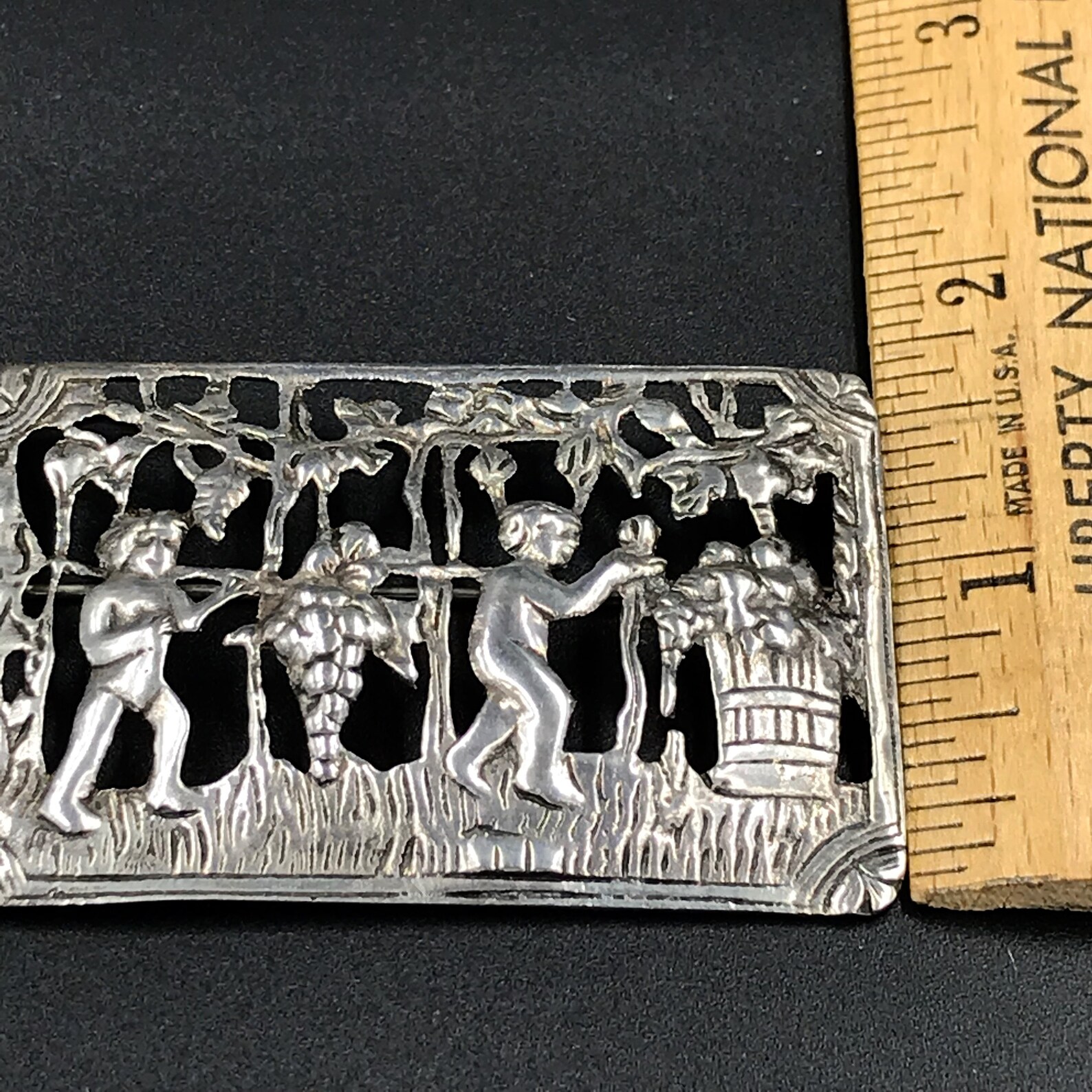 Large Vtg Sterling Silver Brooch Pin With a Vineyard Grapes | Etsy