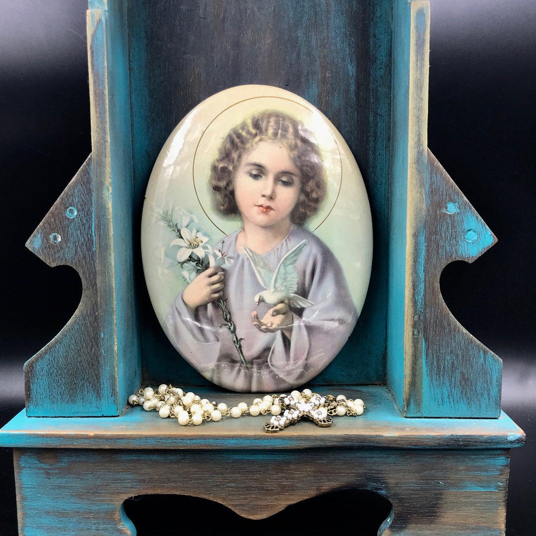 Vintage Child Jesus Celluloid Button Wall Plaque: Religious Art (7.75 ...
