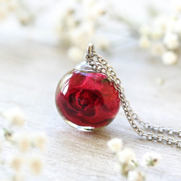 Red Rose Necklace - Etsy