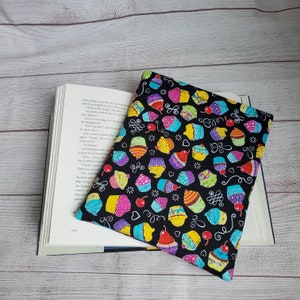 Cupcake Themed Padded Book Sleeve, Padded Tablet Sleeve, Book Cover ...