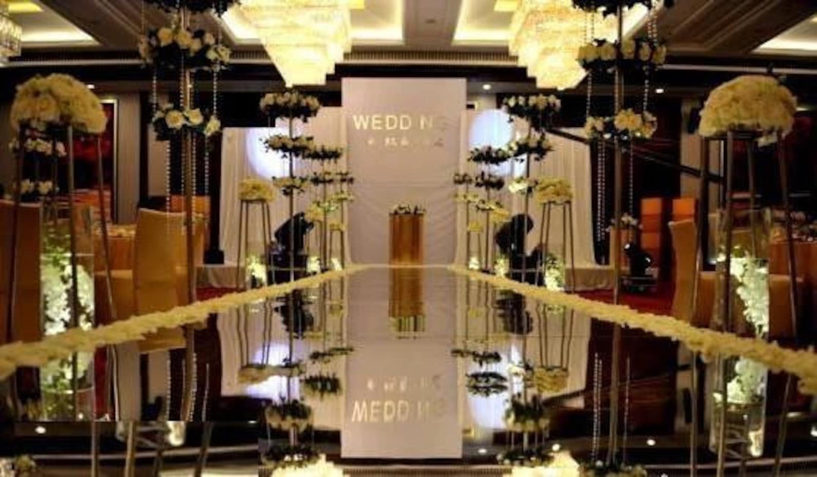 6ft Extra Wide Mirrored Reflection Aisle Runner Engagement Decorations ...