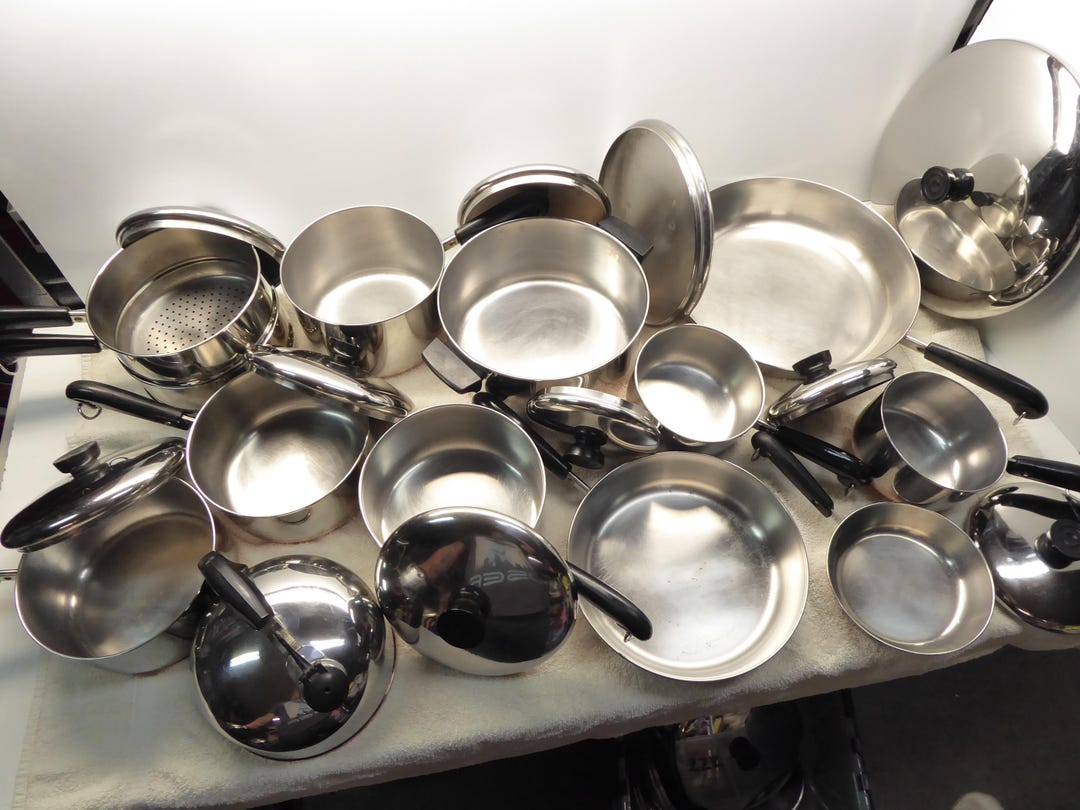 Revere Ware 24 Piece Set Shiny Stainless Steel Copper Bottom Cookware ...
