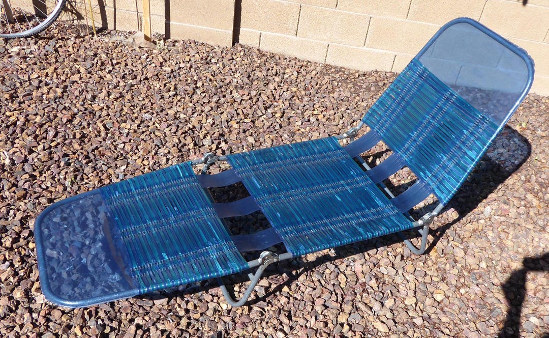 Blue Vinyl 'jelly' Lounge Chair Pool Adjustable Vintage - Etsy