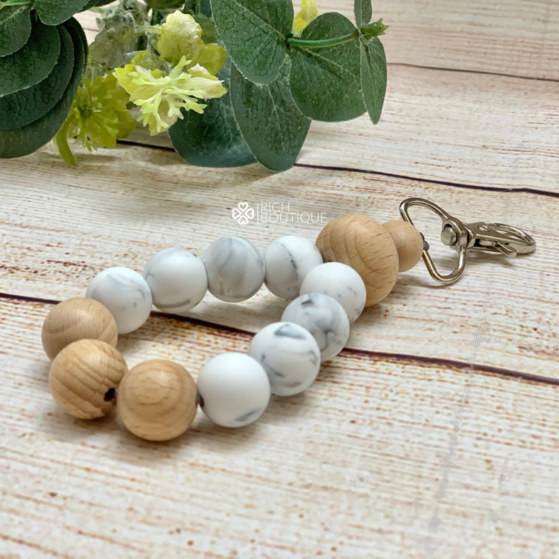 MARBLE BEECH Wood Keychain//minimalist Purse Charmid - Etsy