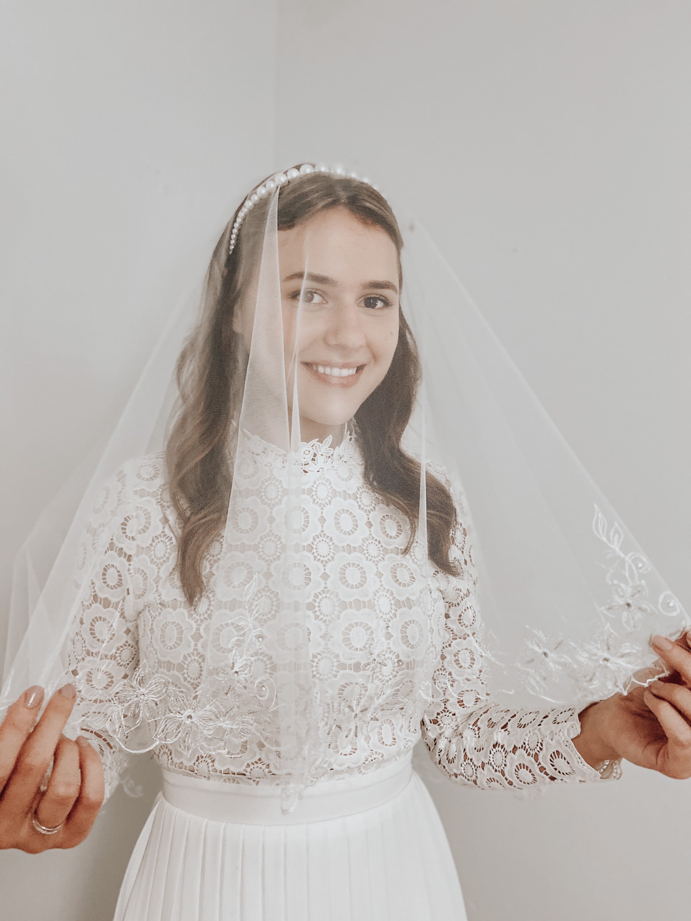 White Elegant Embroidered Veil, Waltz Length Veil, White Wedding Veil ...